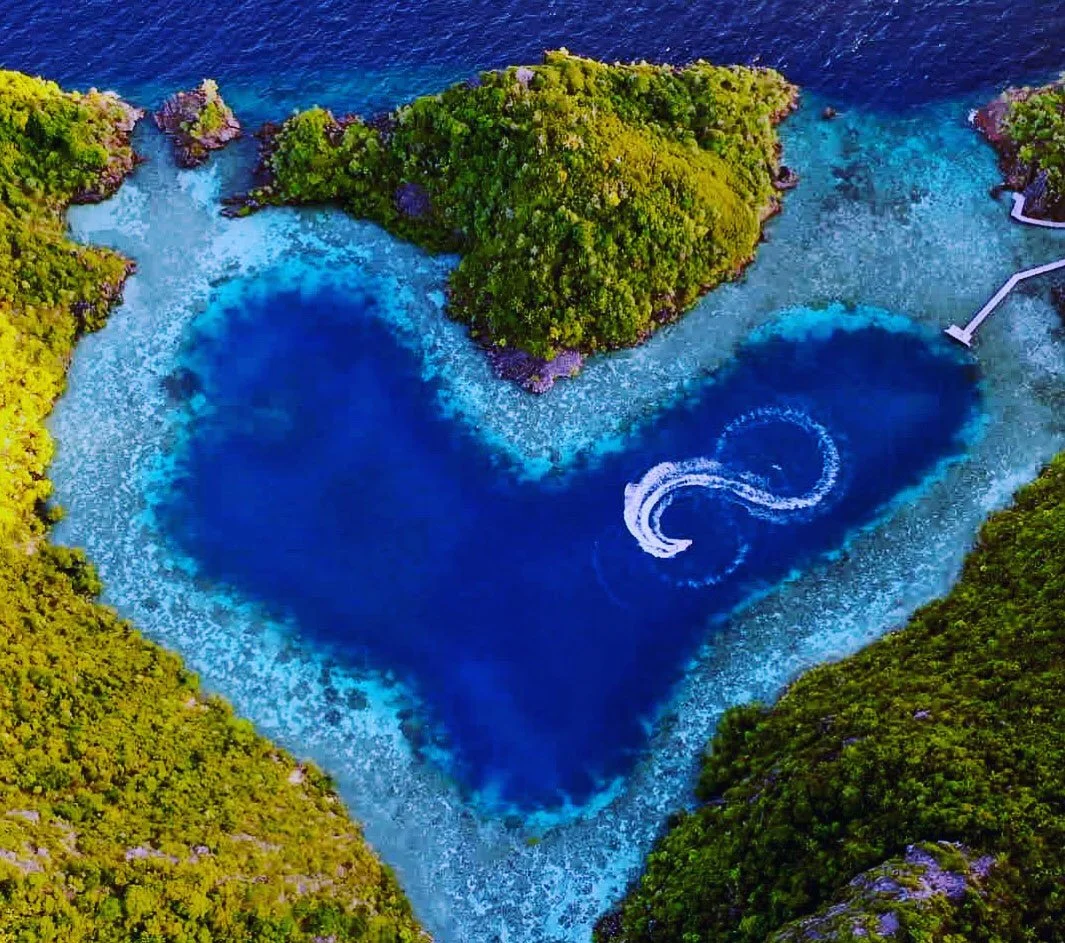 Tour menakjubkan Raja Ampat - Paket Wisata Raja Ampat OASIS