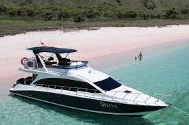 Sewa Rental Kapal Speed Boat Di Raja Ampat Strat Sorong 2025